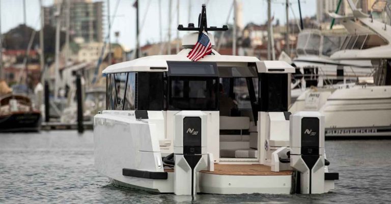 Navier delivers N30 electric hydrofoiling boat with ‘world’s longest ...